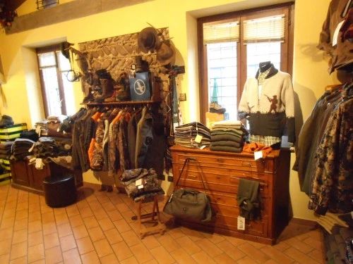 Armeria dal Pozzo : (Verona)